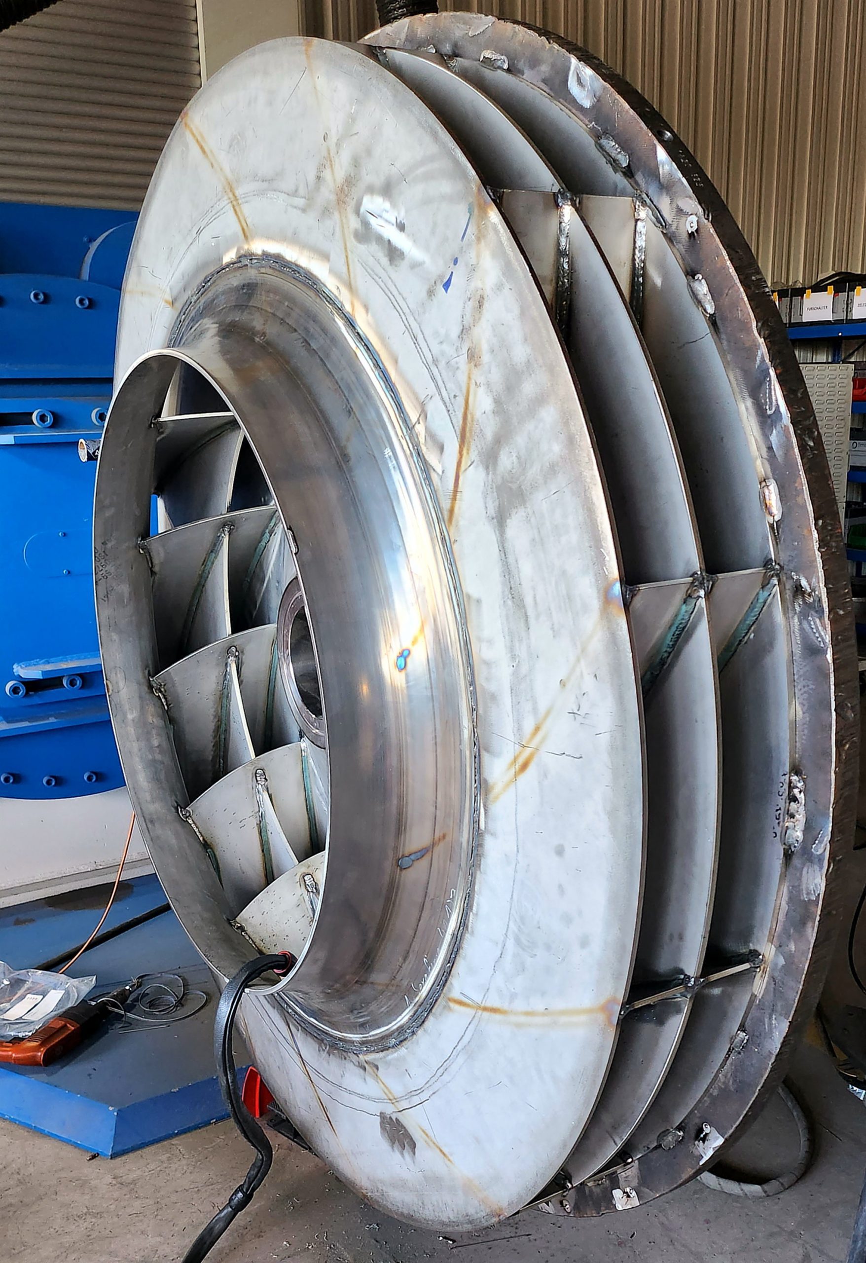 Fans Blowers & Compressors Manufacturer